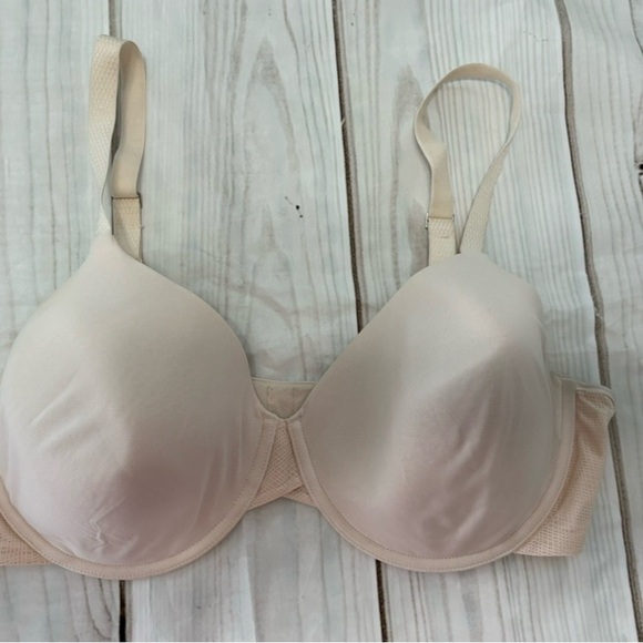 Hanes | Intimates & Sleepwear | Beige Bra | Poshmark
